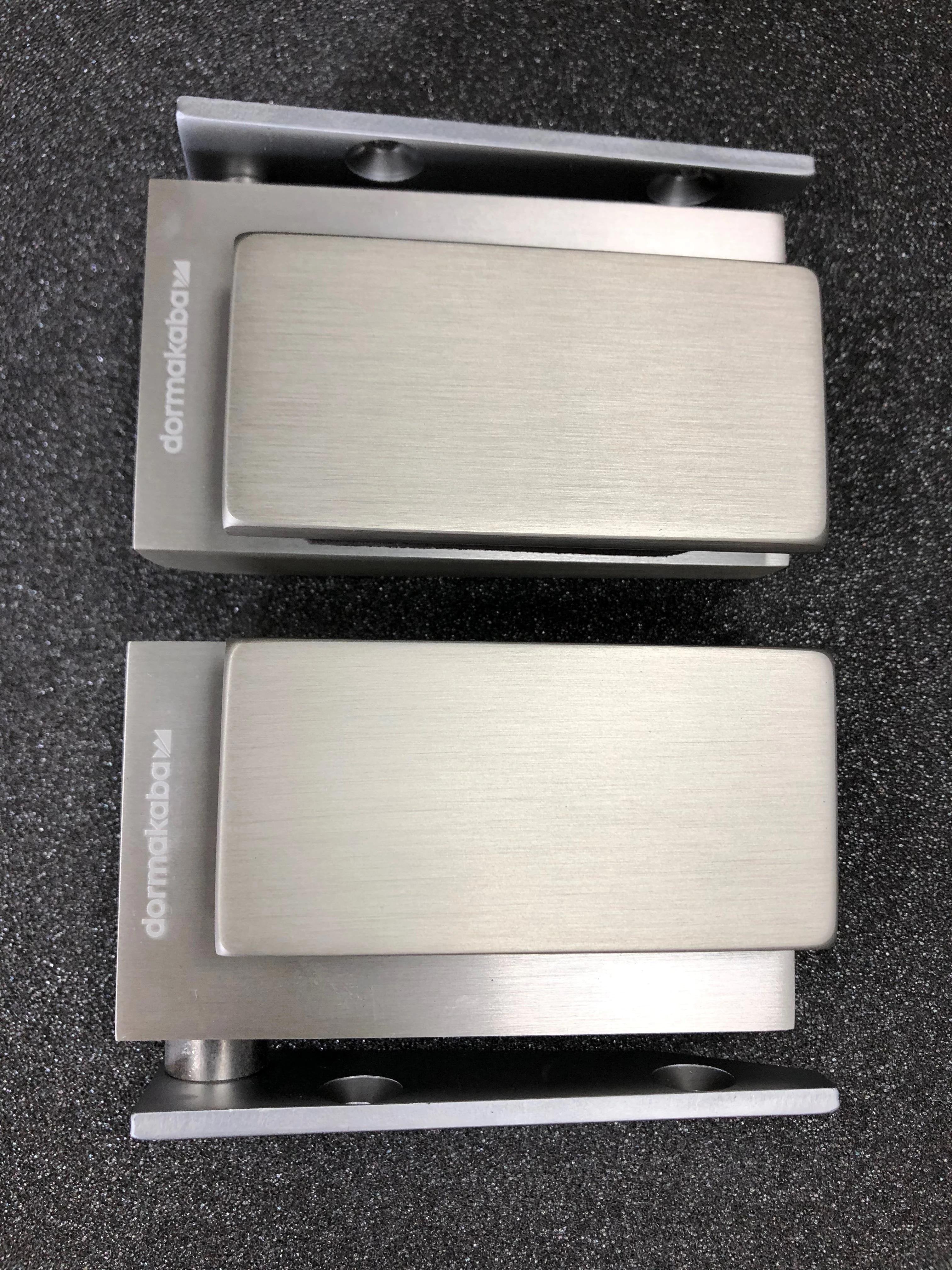 DORMA Stainless Steel Glass Door Corner Pivot Hinges – QIC Direct